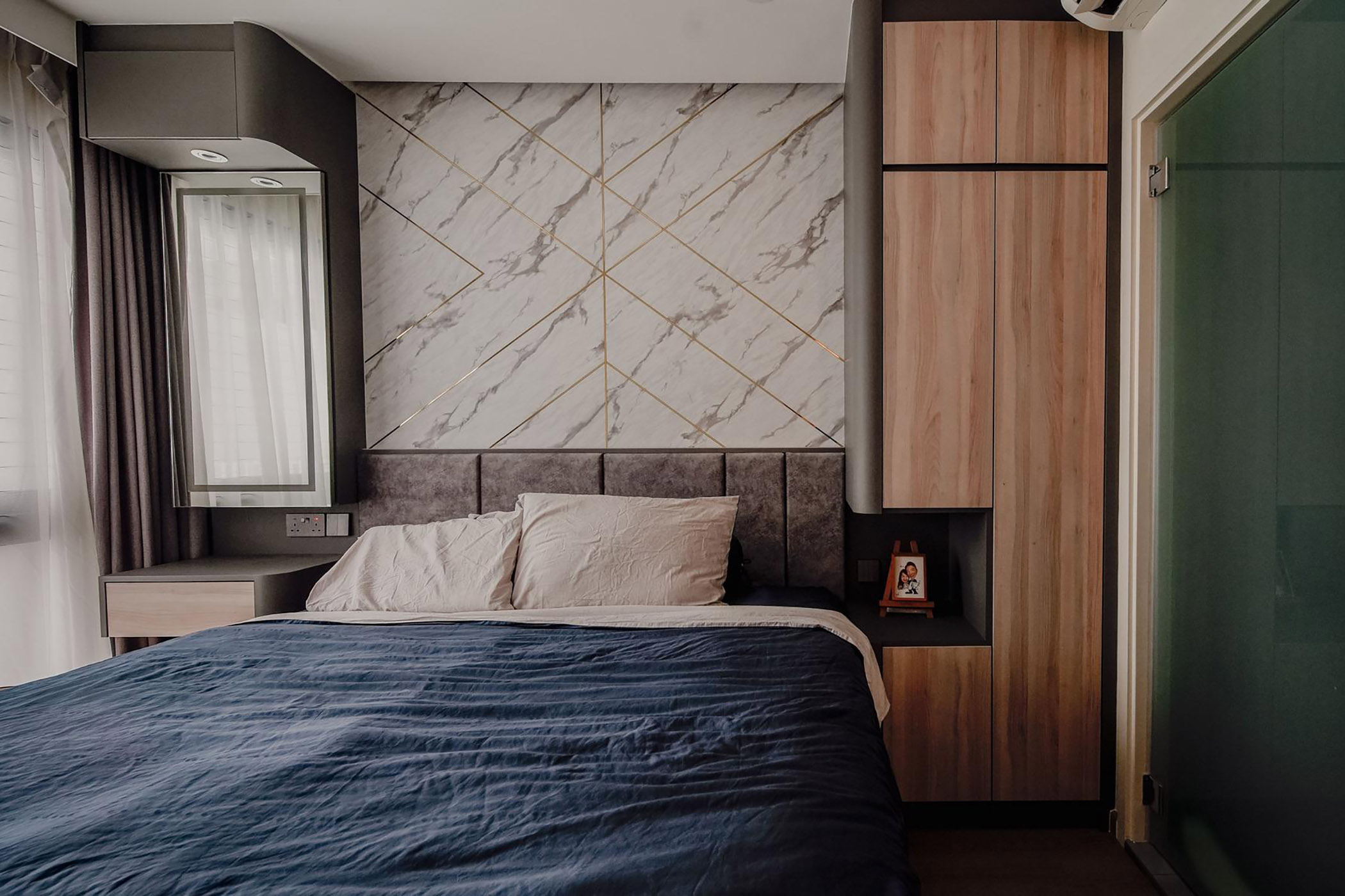 The Lakefront Residences